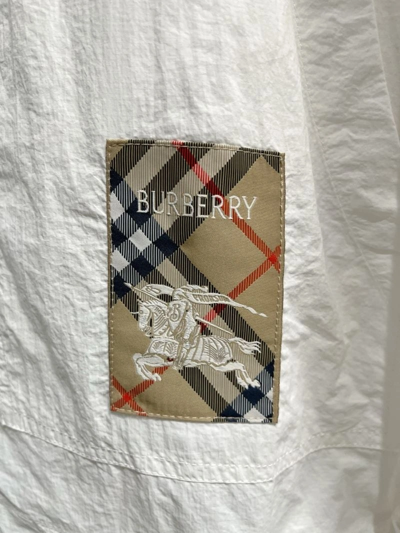 Precise copy Burberry Sunscreen Jacket