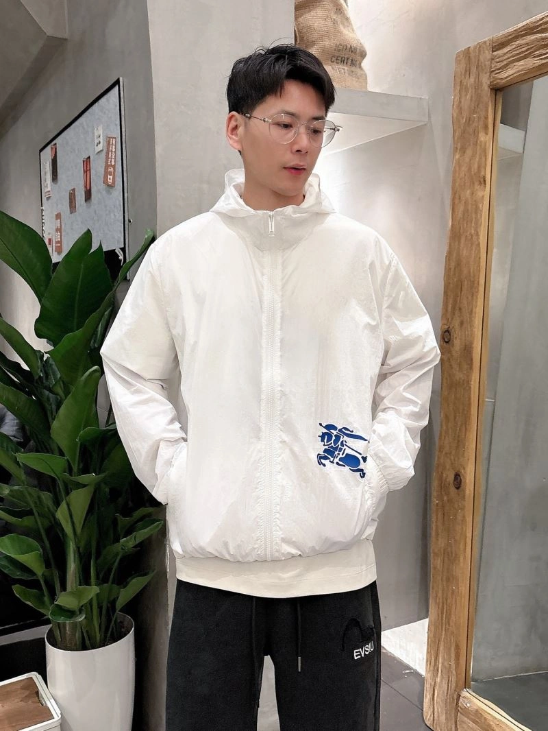 Burberry Sunscreen Jacket