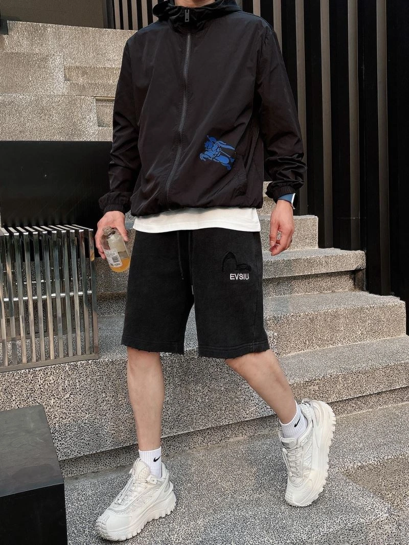 Exact replica Burberry Sunscreen Jacket