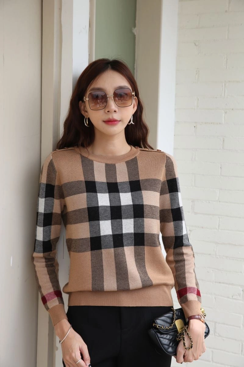 Top match Burberry Sweaters