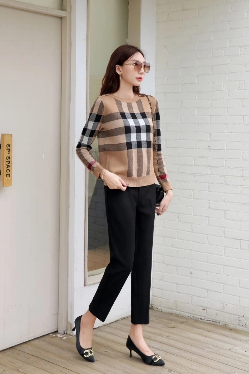 Top match Burberry Sweaters