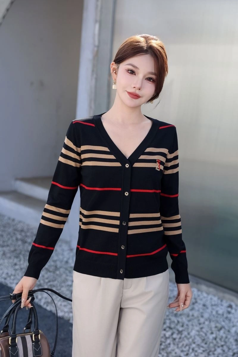 Top match Burberry Sweaters