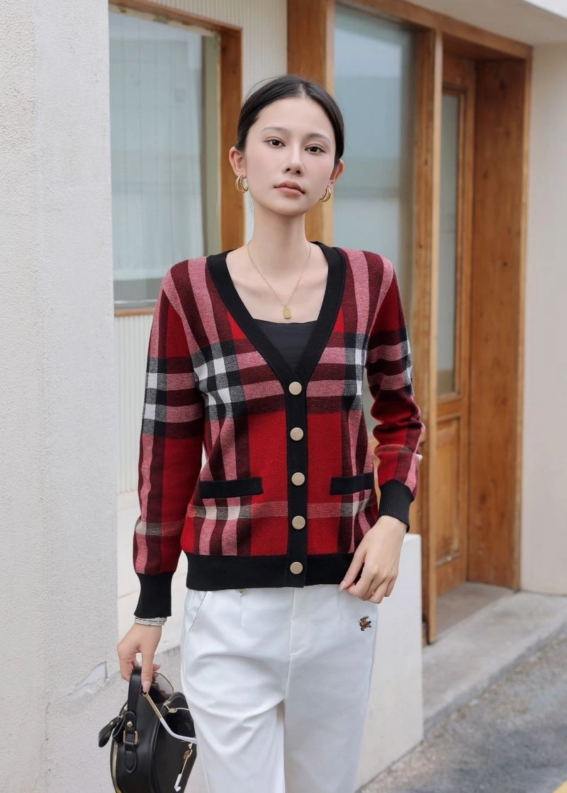 Burberry Sweaters