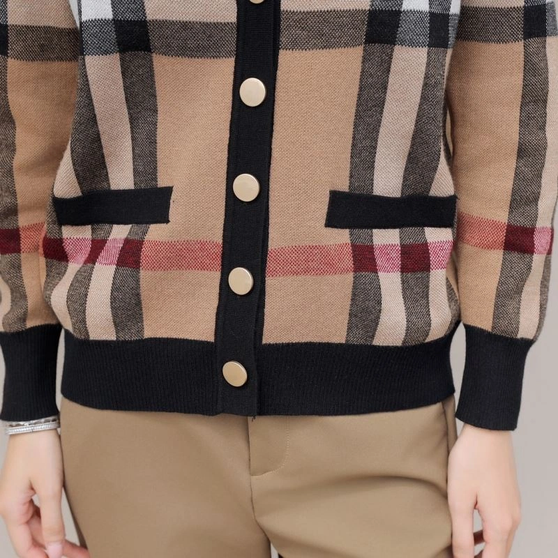 Authentic Burberry Sweaters