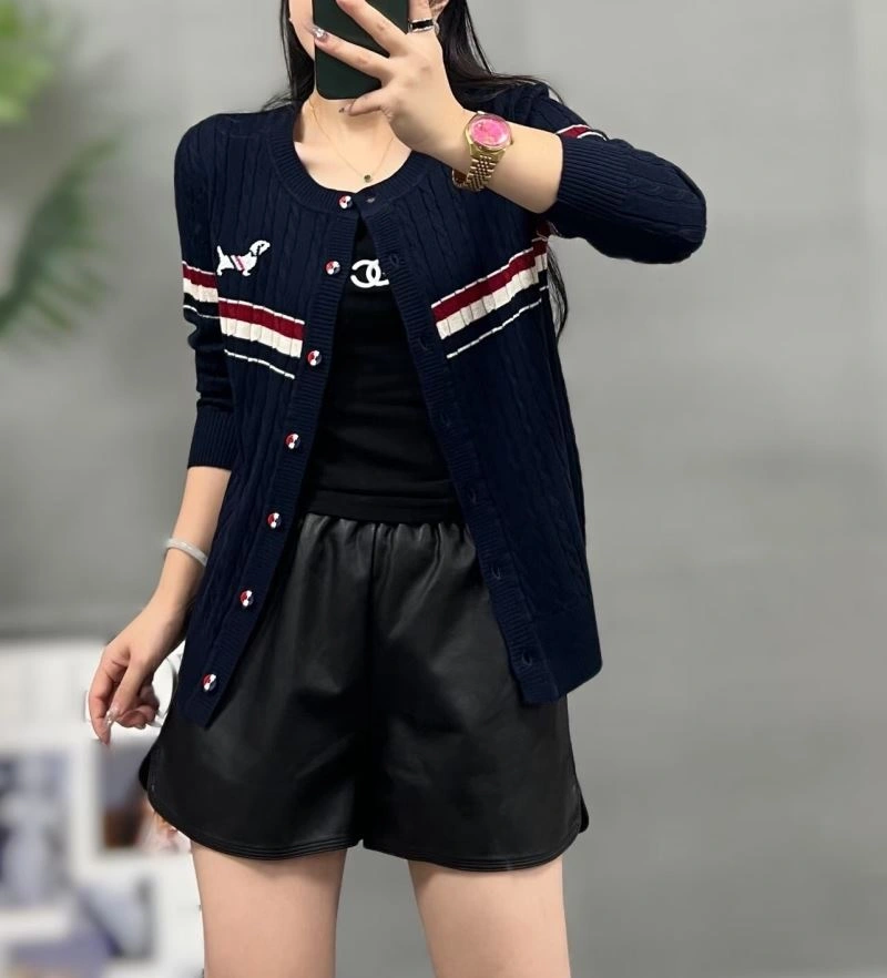 Bargain Burberry Sweaters