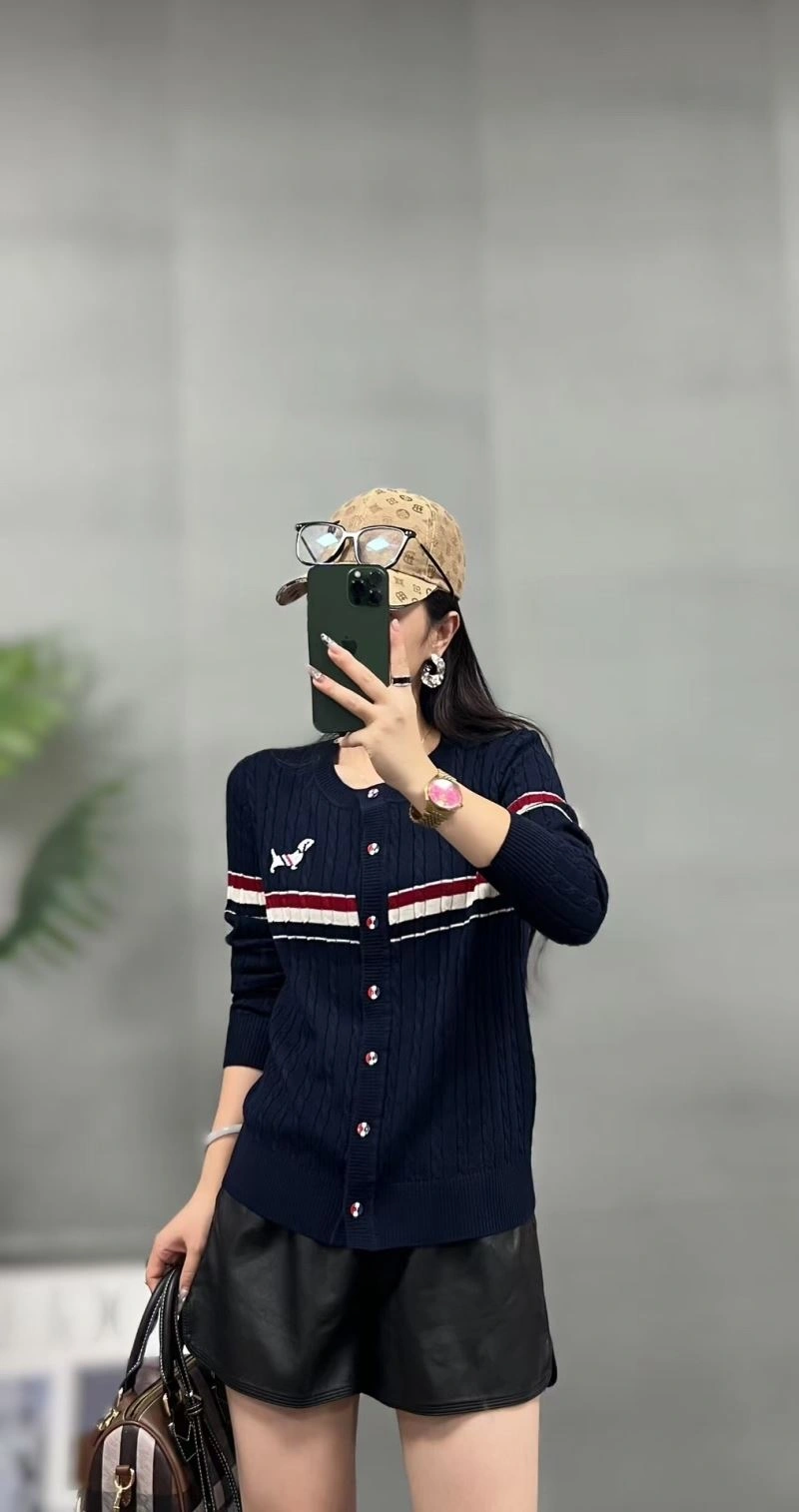 Bargain Burberry Sweaters