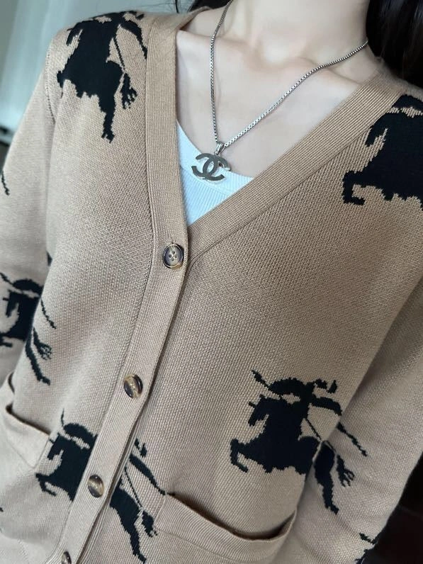 Top mirror Burberry Sweaters