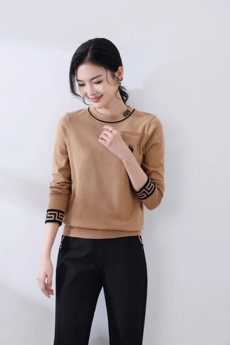 Economical Burberry Sweaters