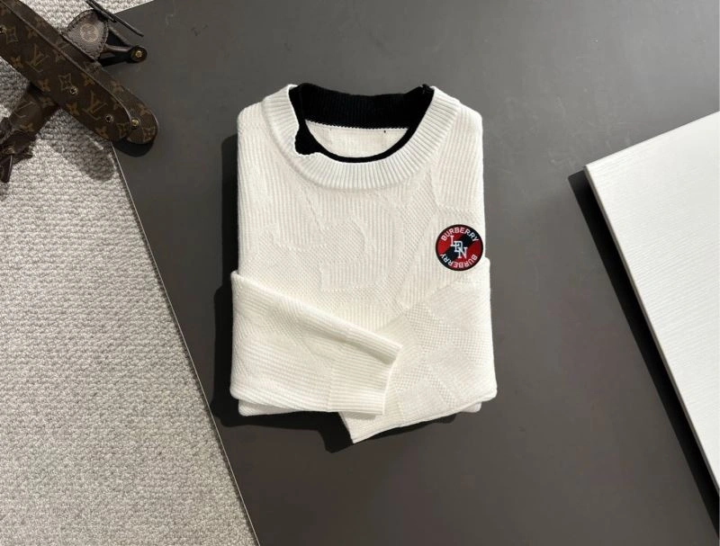 Accurate model Burberry Sweaters
