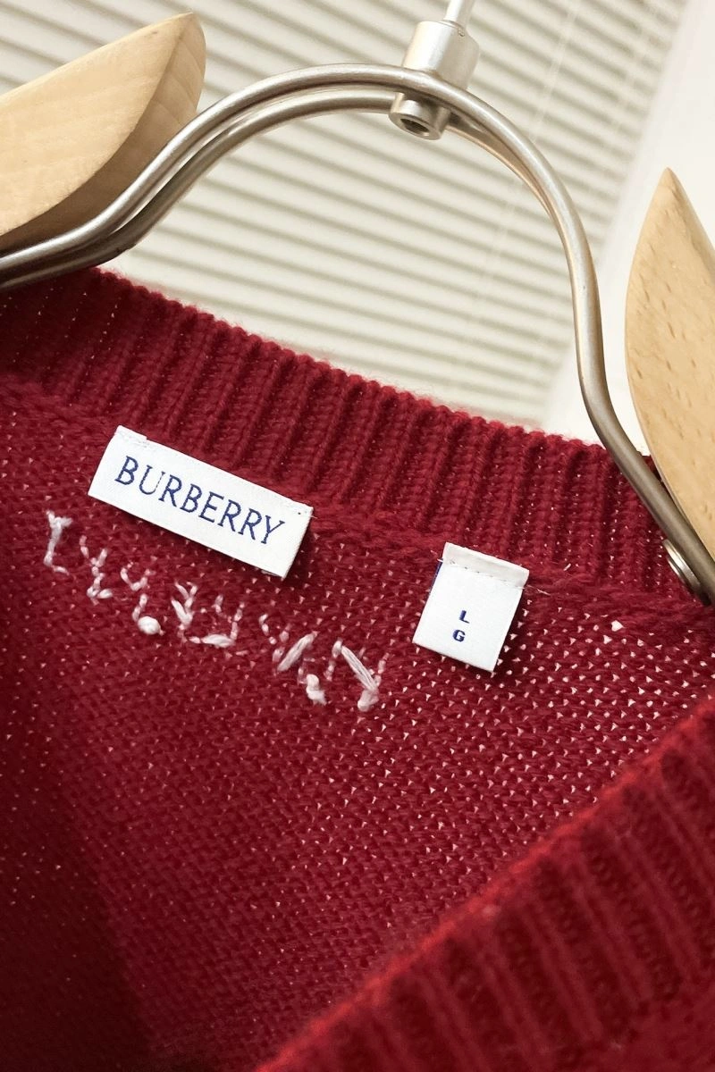 Exact replica Burberry Sweaters