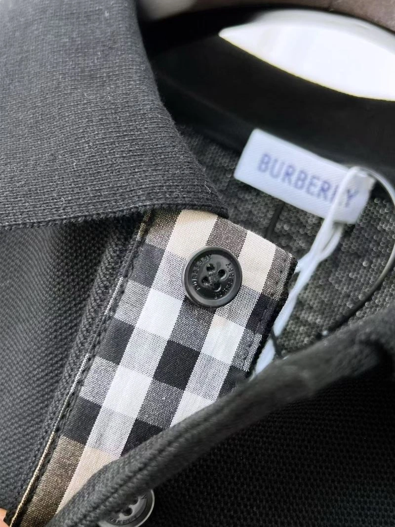 Bargain Burberry T-Shirts