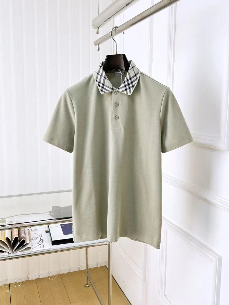 Accurate model Burberry T-Shirts
