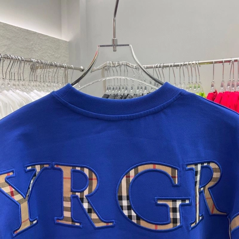 Indistinguishable Burberry T-Shirts