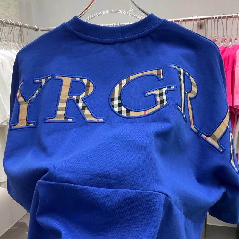 Indistinguishable Burberry T-Shirts