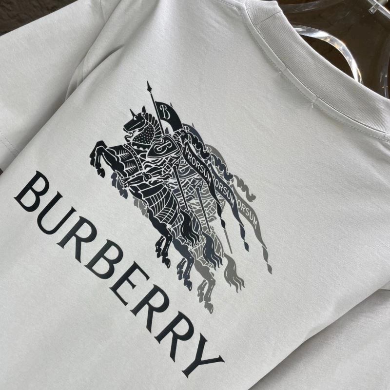 Top mirror Burberry T-Shirts