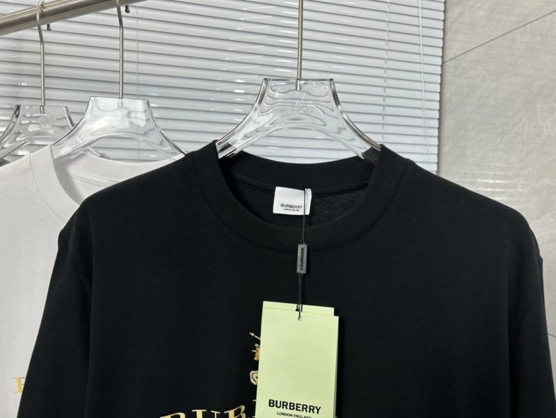 Brand-original Burberry T-Shirts