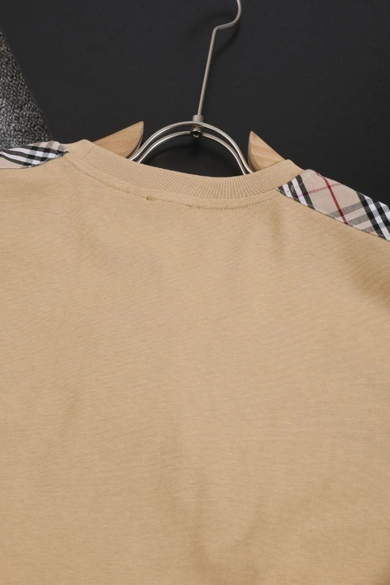 Factory-made Burberry T-Shirts