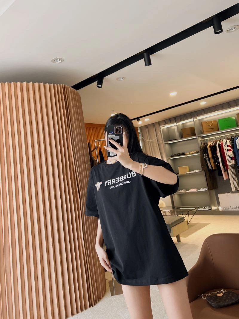Burberry T-Shirts