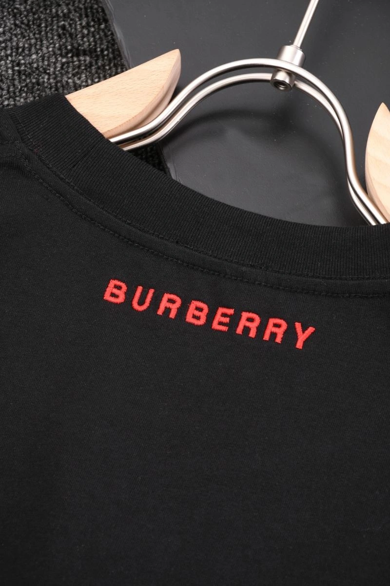 Top mirror Burberry T-Shirts