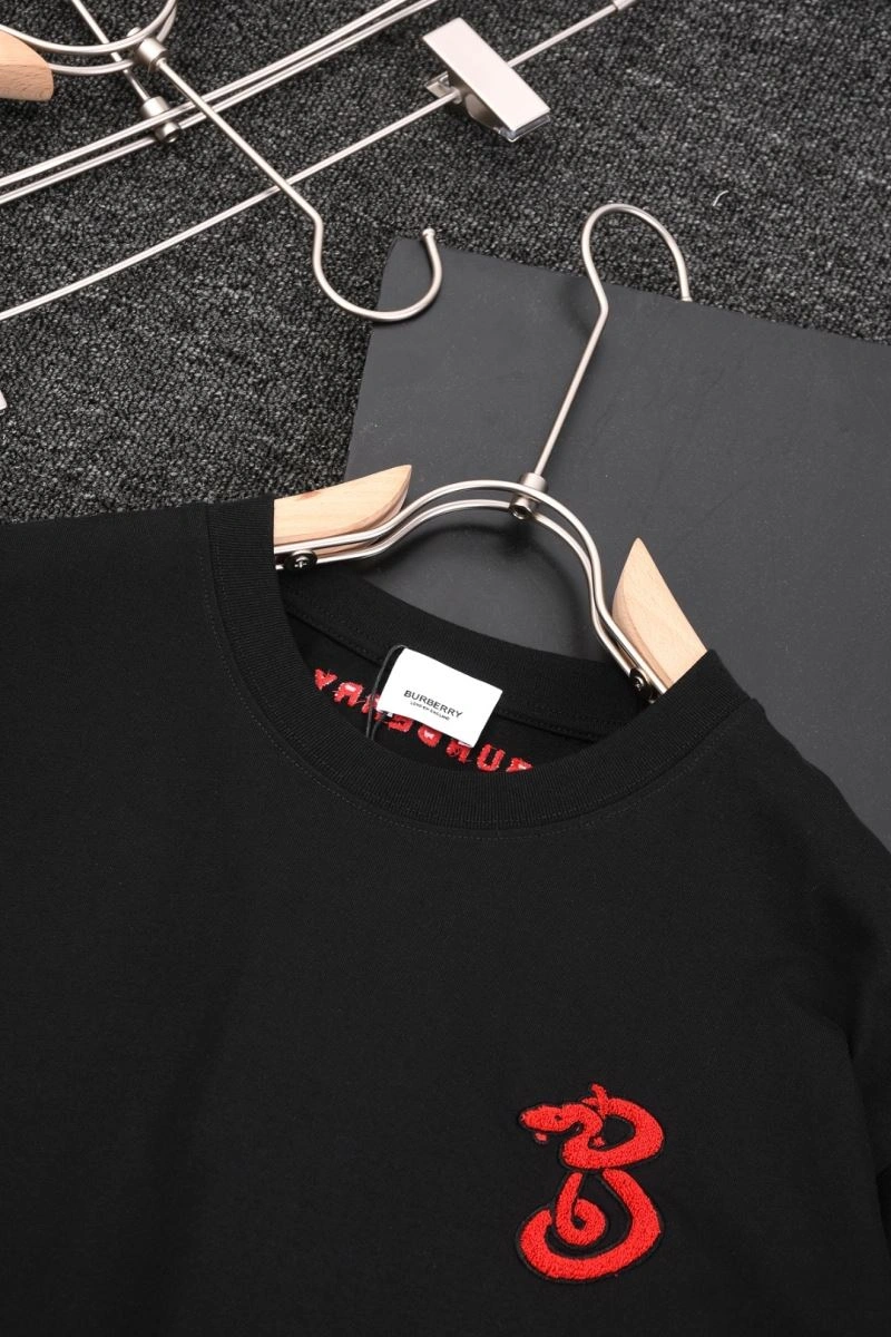 Top mirror Burberry T-Shirts