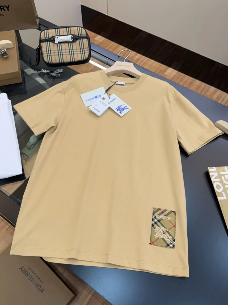 Burberry T-Shirts