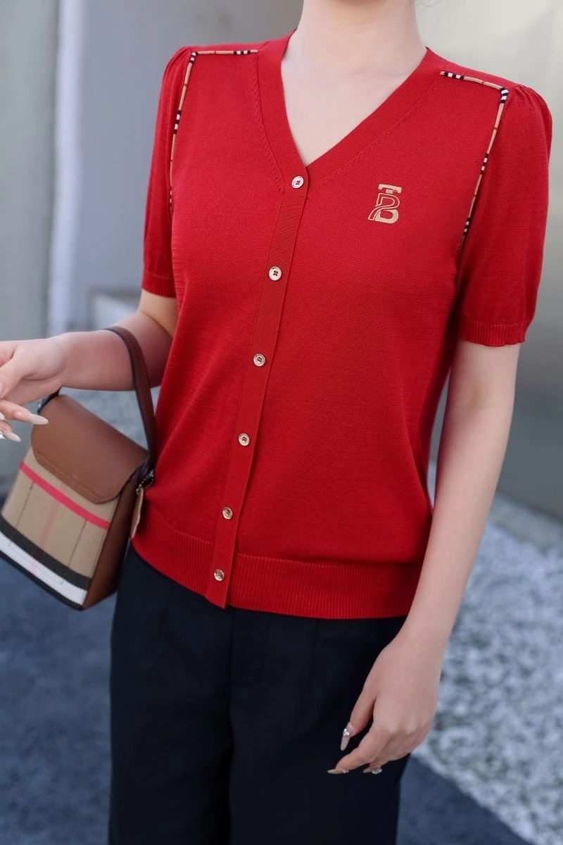High fidelity Burberry T-Shirts