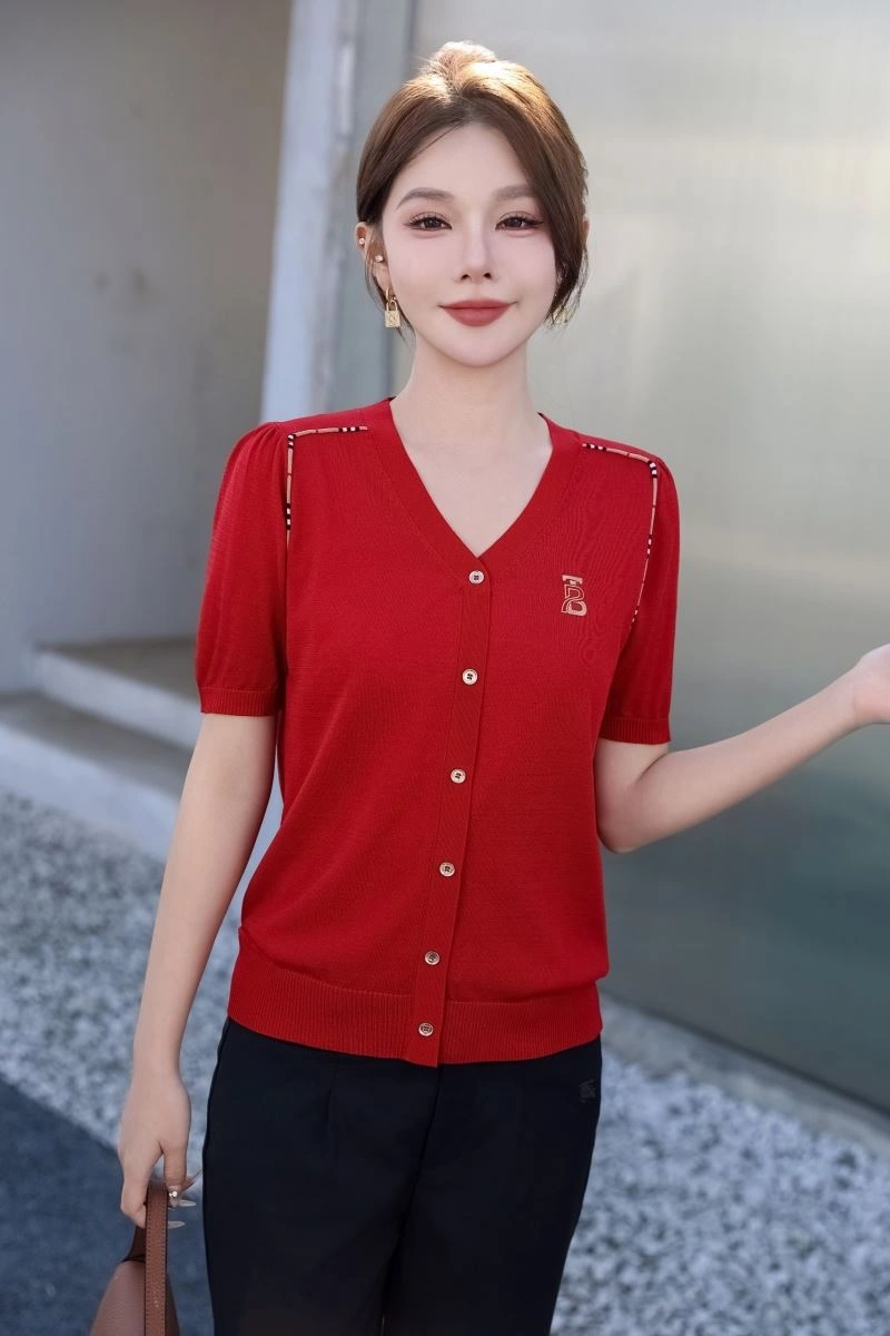 High fidelity Burberry T-Shirts