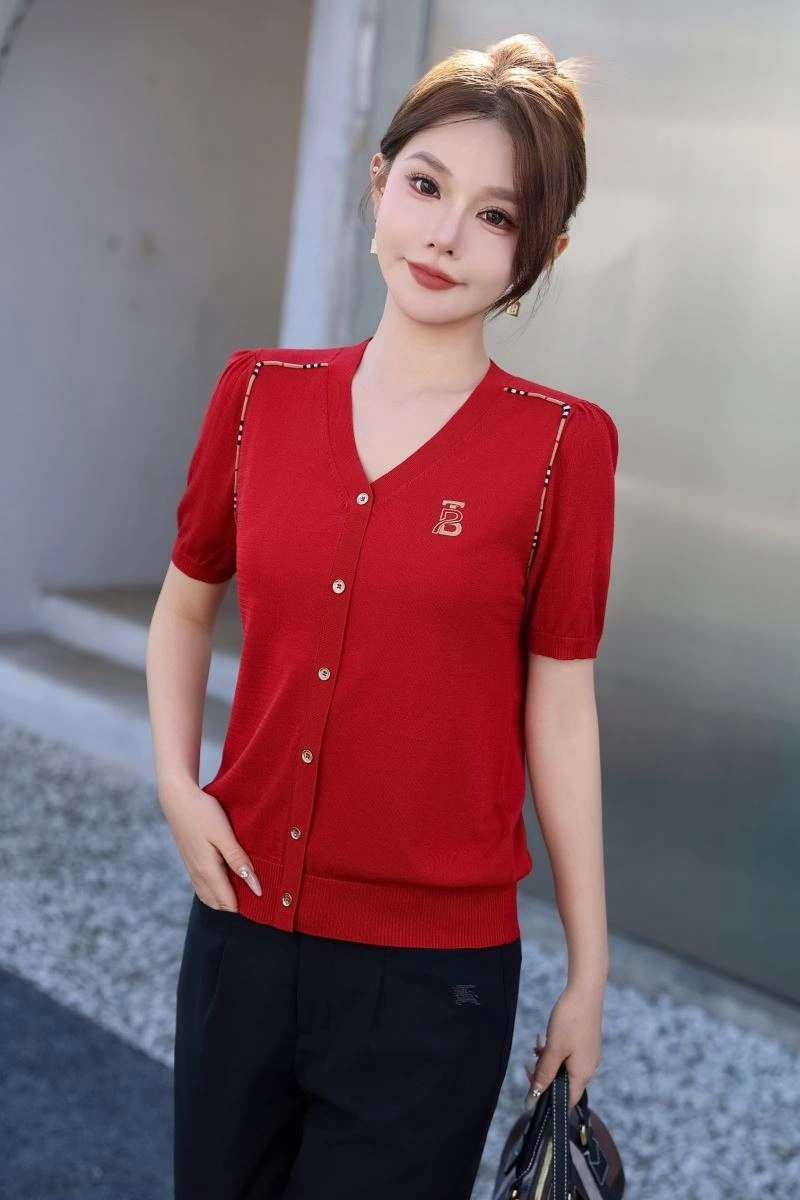 High fidelity Burberry T-Shirts