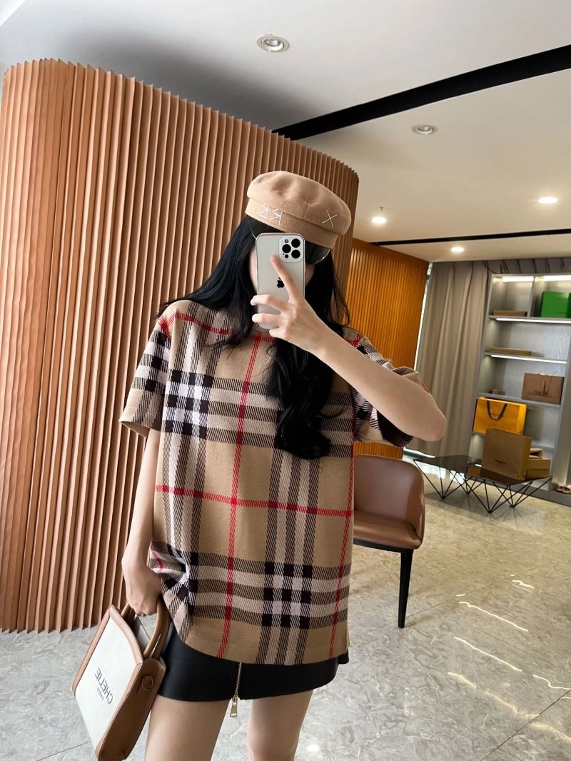 Burberry T-Shirts