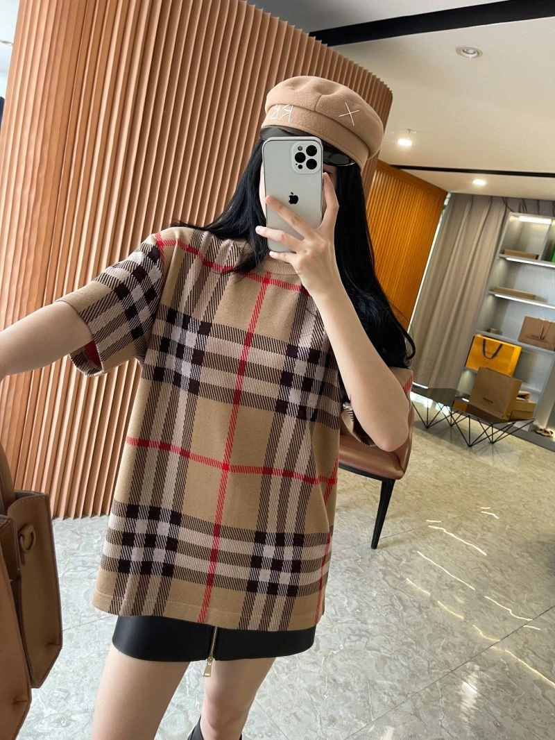 Legit Burberry T-Shirts