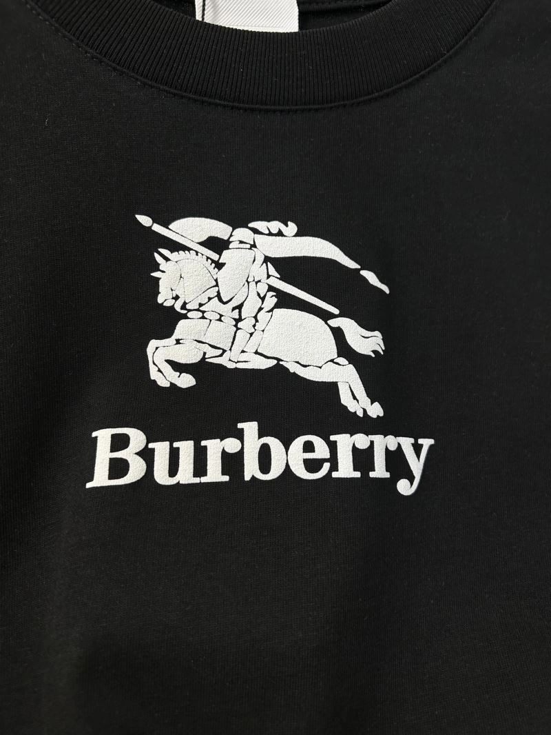Inexpensive Burberry T-Shirts