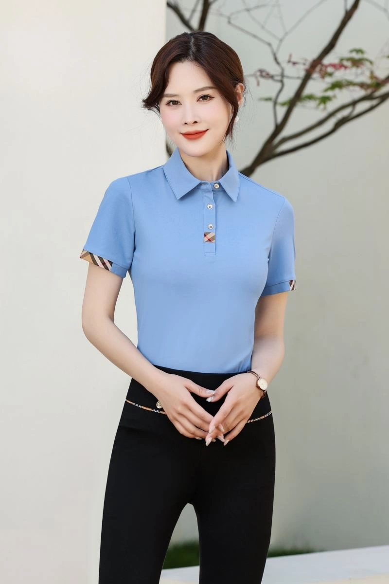 Accurate model Burberry T-Shirts