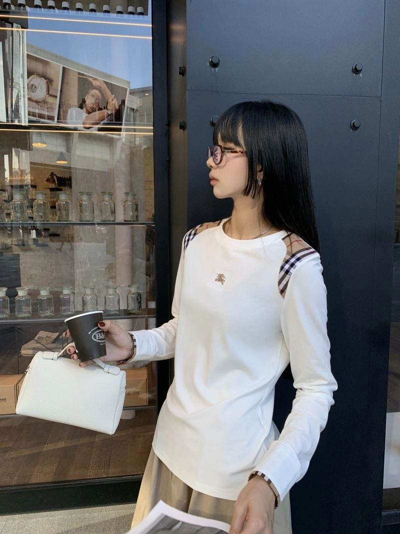 Burberry T-Shirts
