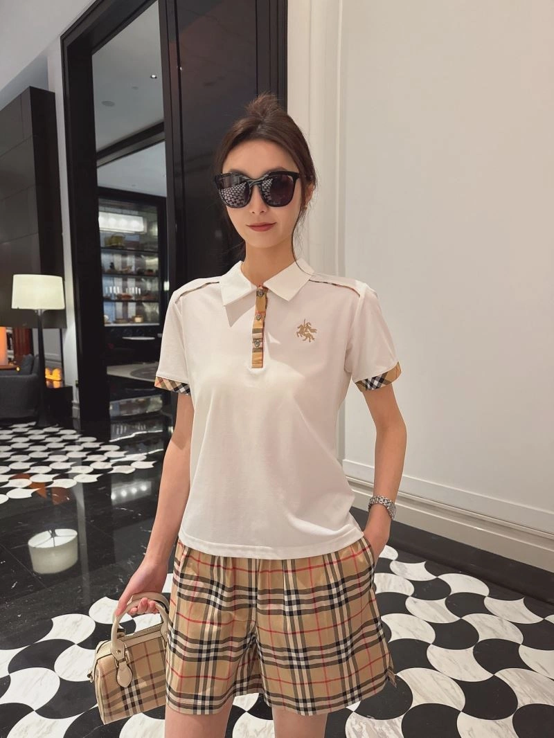 Low-cost Burberry T-Shirts