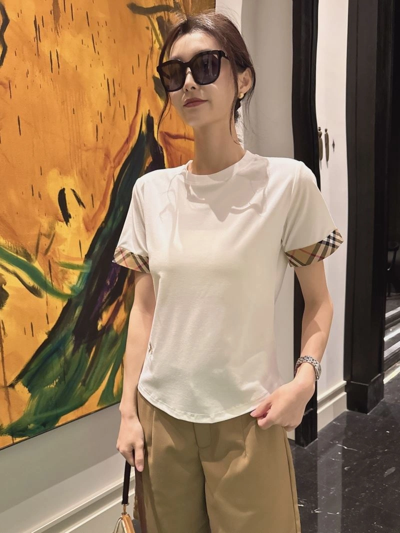 Burberry T-Shirts