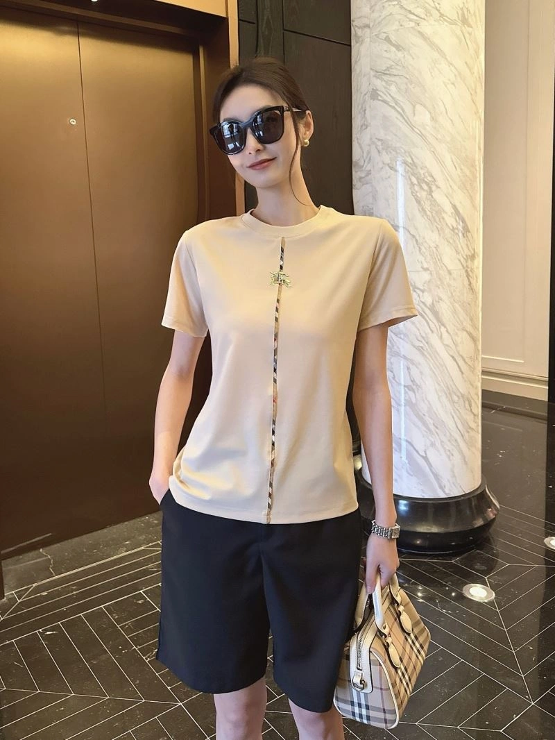 Burberry T-Shirts