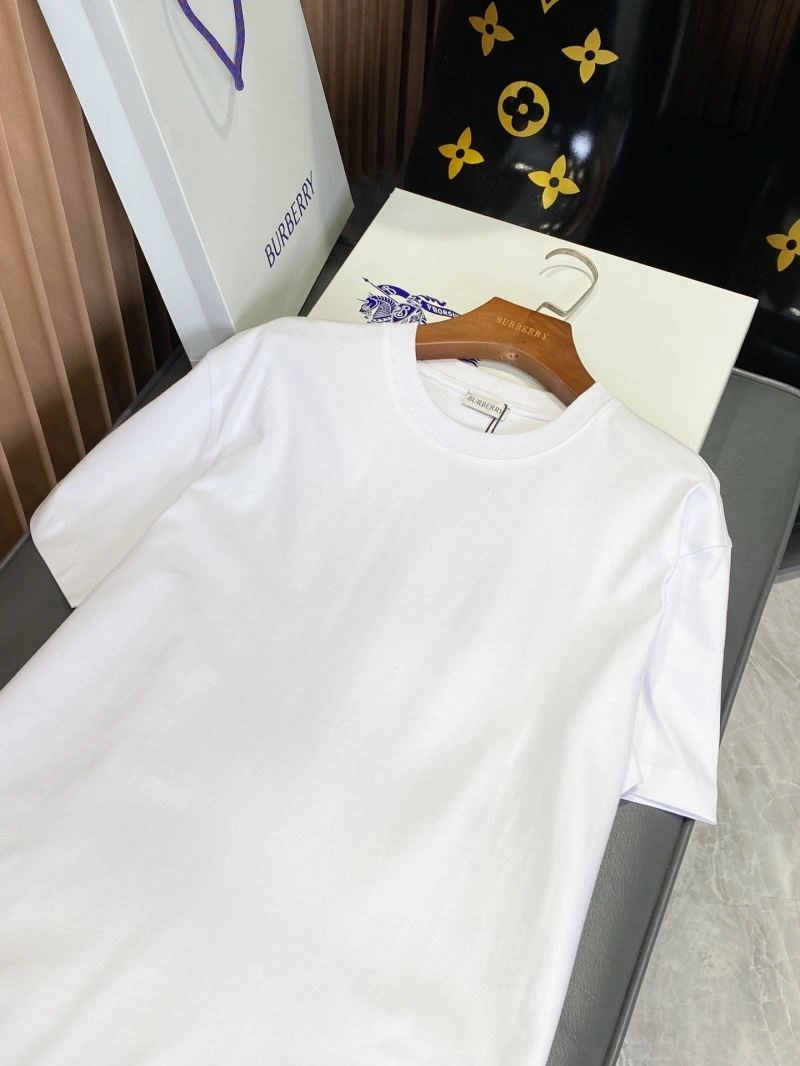 Bargain Burberry T-Shirts