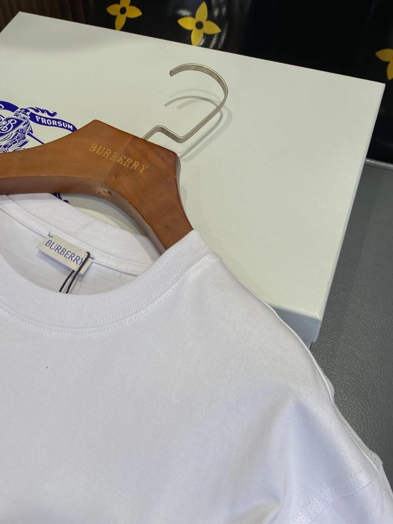 Bargain Burberry T-Shirts