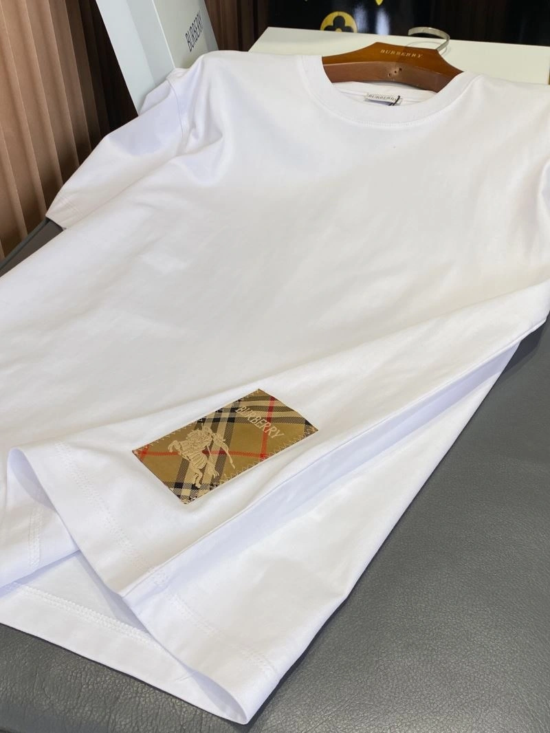 Bargain Burberry T-Shirts