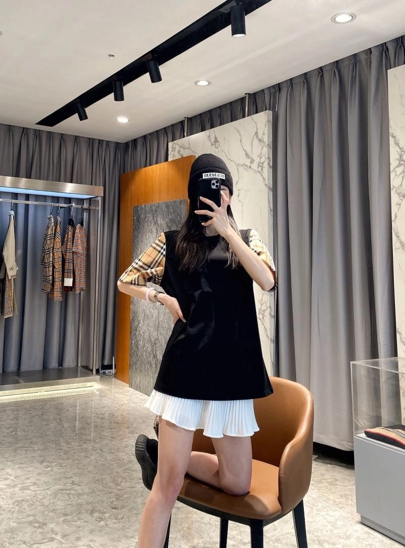 Burberry T-Shirts