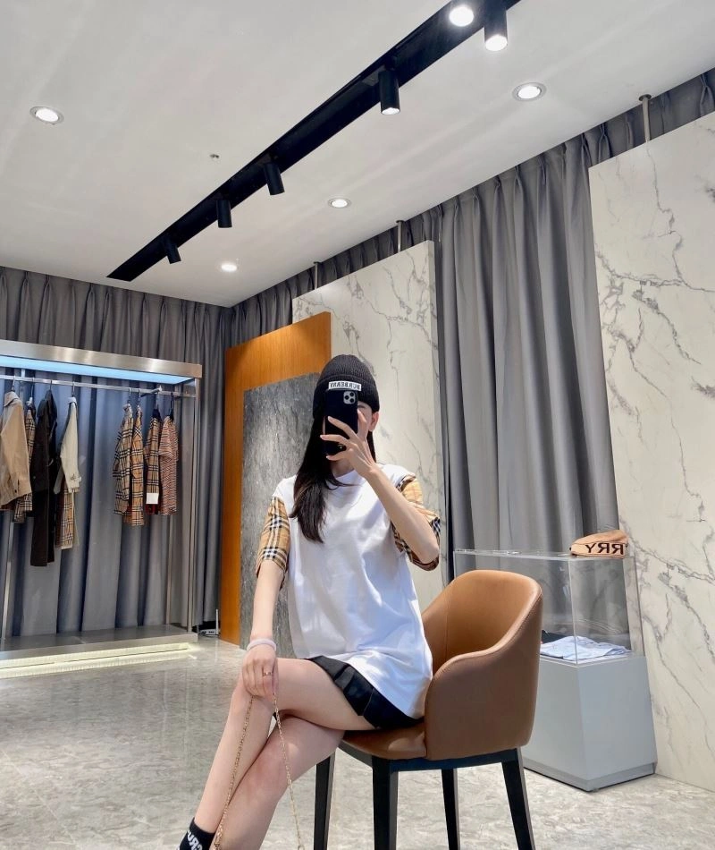 Reasonably priced Burberry T-Shirts