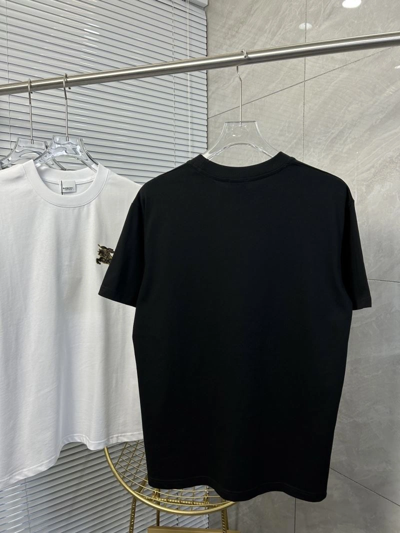 Low-cost Burberry T-Shirts