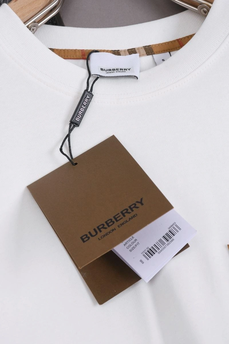 Bargain Burberry T-Shirts