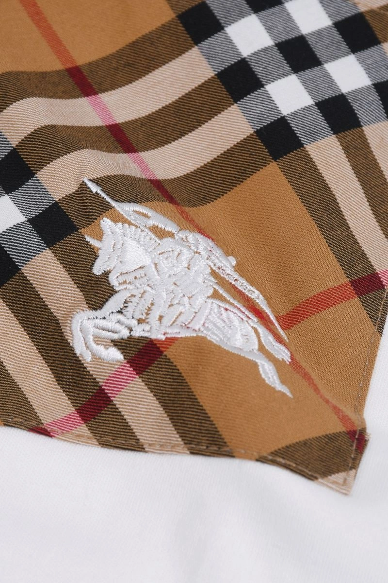 Bargain Burberry T-Shirts
