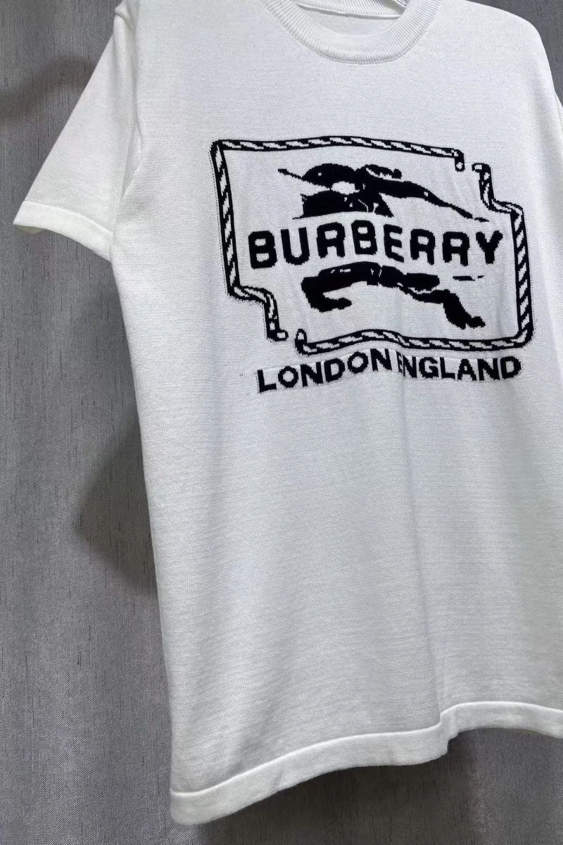 Legit Burberry T-Shirts