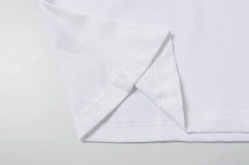Accurate model Burberry T-Shirts
