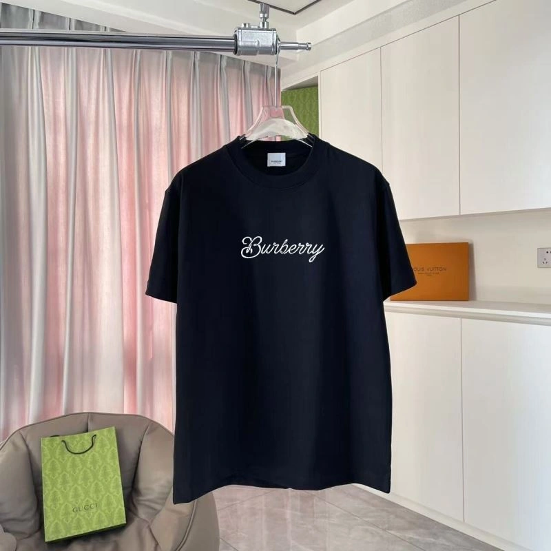 Inexpensive Burberry T-Shirts