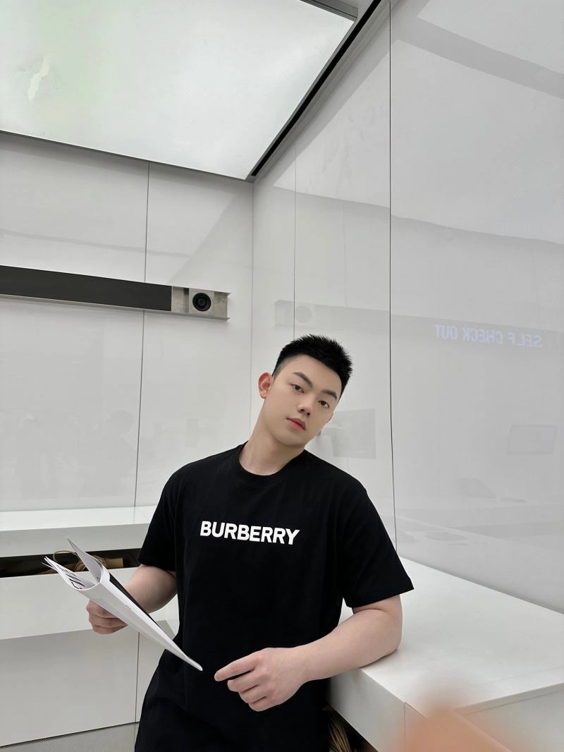 Genuine Burberry T-Shirts