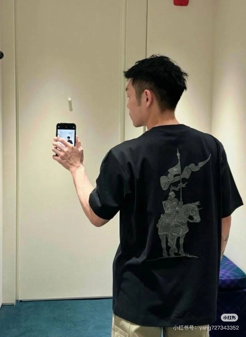 Inexpensive Burberry T-Shirts