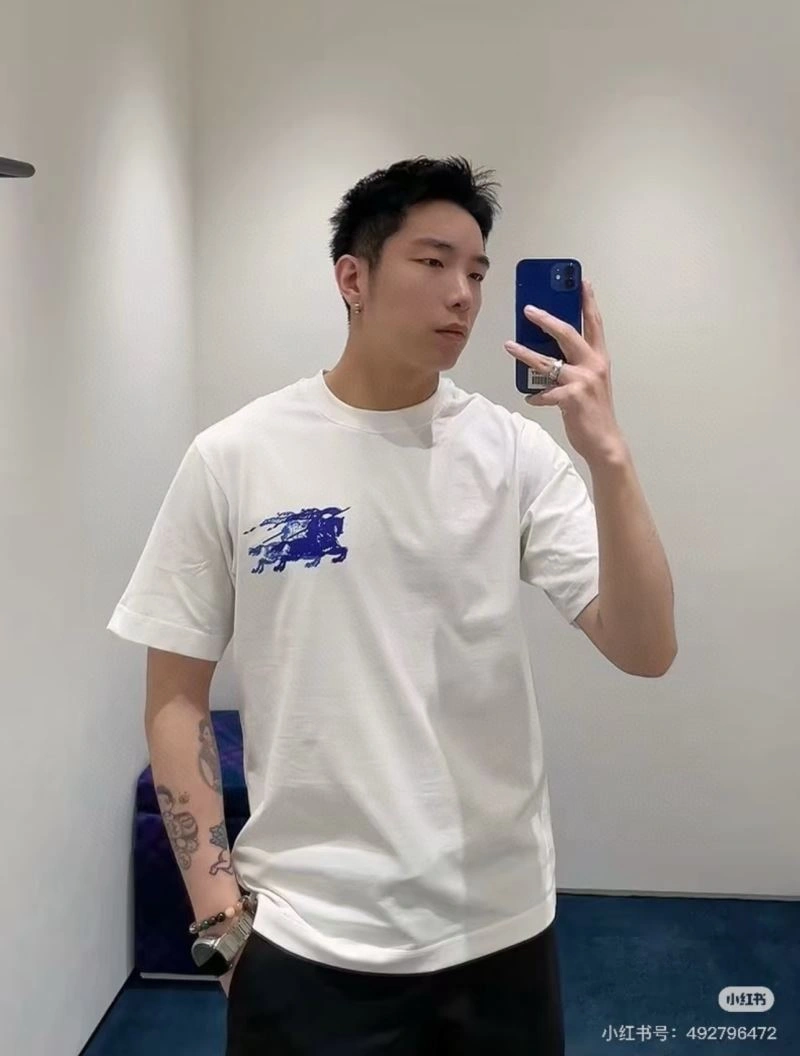 Reasonably priced Burberry T-Shirts